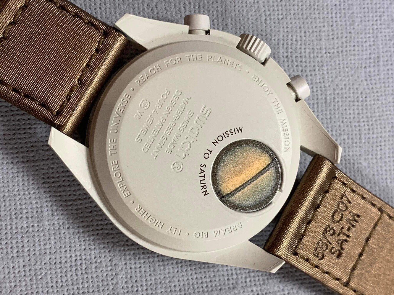 Moonswatch saturn echtheid - Vragen over echtheid, type, etc ...