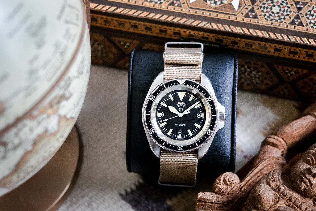 NA: CWC Royal Navy Diver - Algemene Horlogepraat - Horlogeforum.nl ...